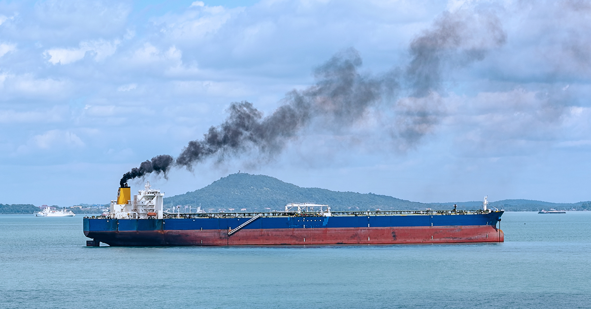 Shipping Emissions – how to prevent maritime pollution | VS&B Containers